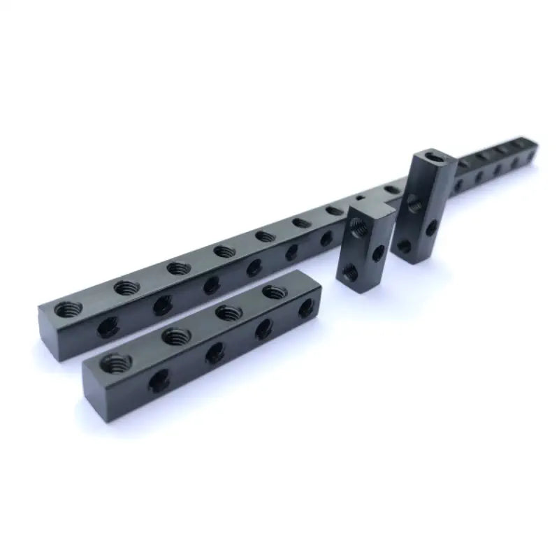 FingerTech 5mm NutStrip Corner - RobotShop